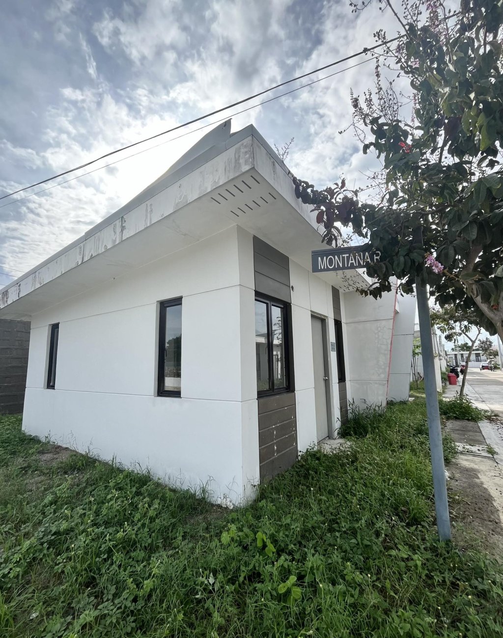 Affordable House and Lot in a Gated Subdivision - SMDC Cheerful Homes